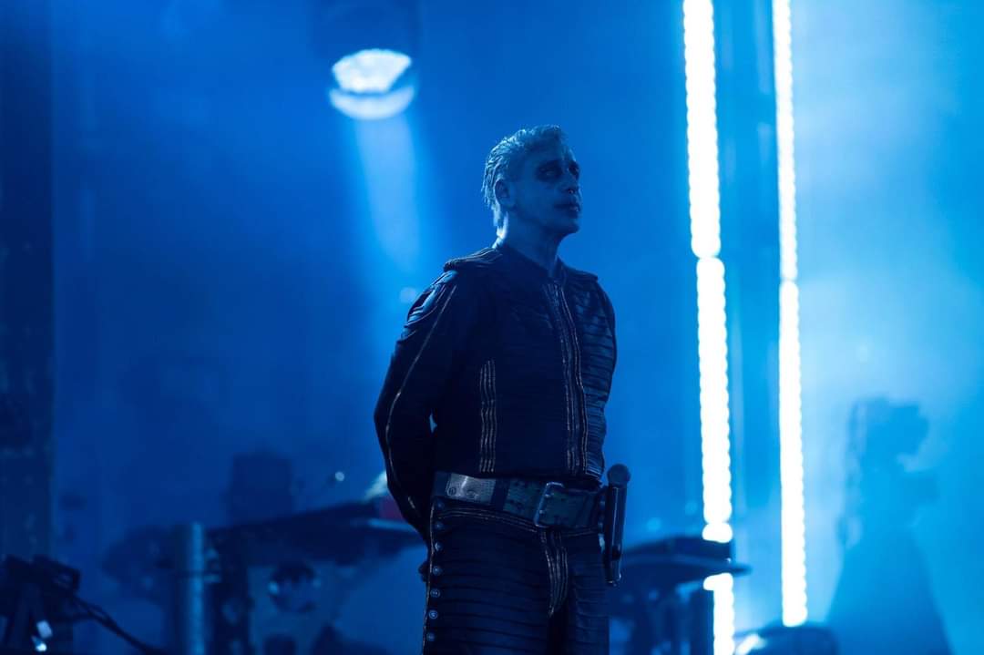 VOCALISTA DE RAMMSTEIN ACUSADO DE ABUSO